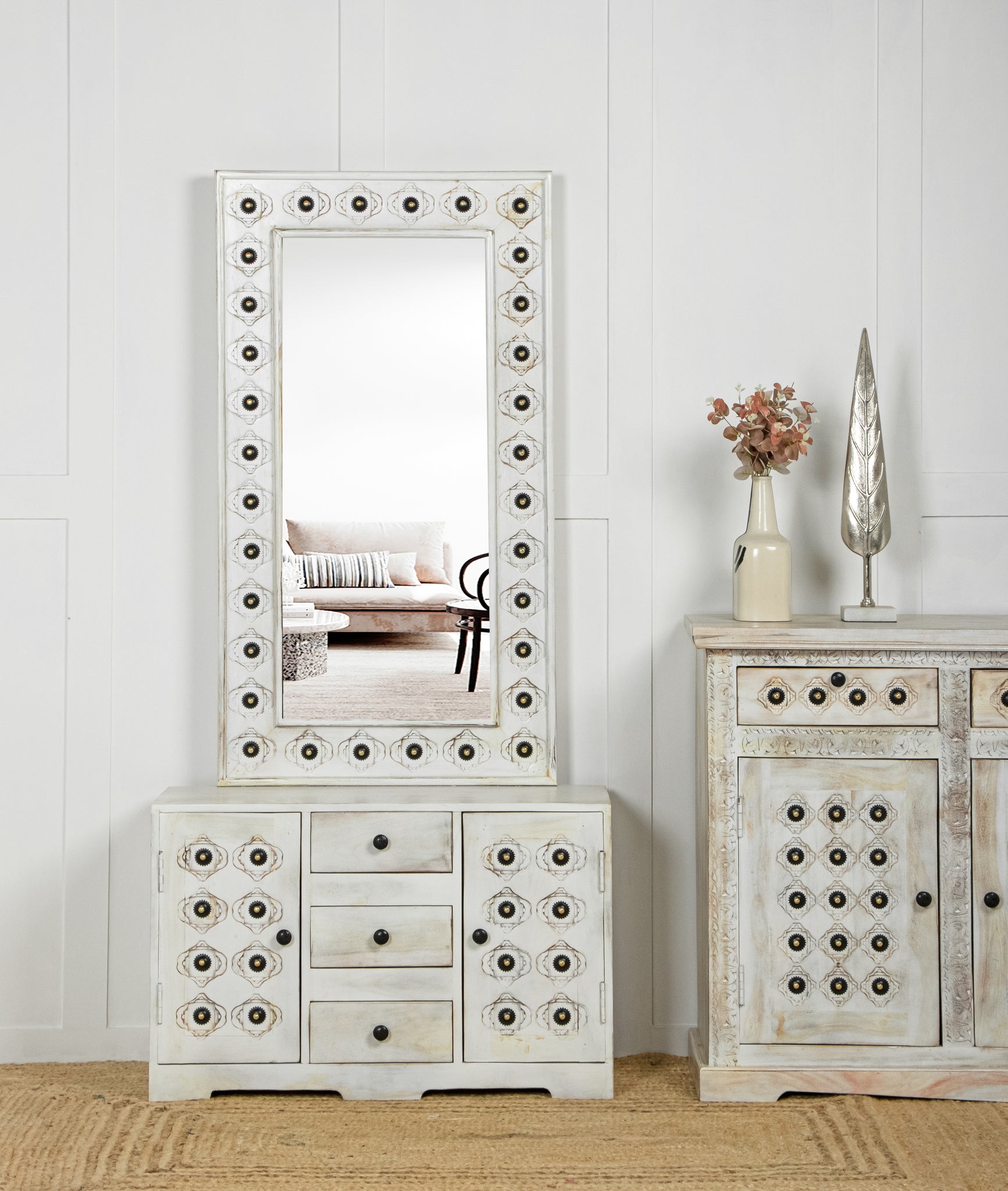 Dressing Table – Lakkadhaara