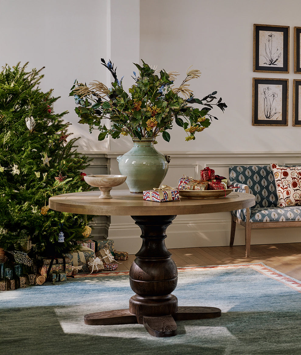 Harrison Dining Table - Oak Wood Round Pedestal Dining Table India ...