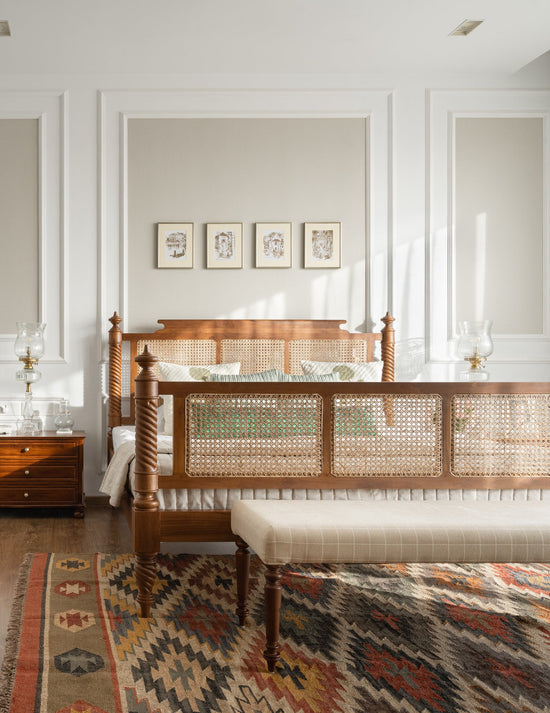 Tashi Poster Bed - Solid Wood Acacia Rattan Poster Bed India – Lakkadhaara